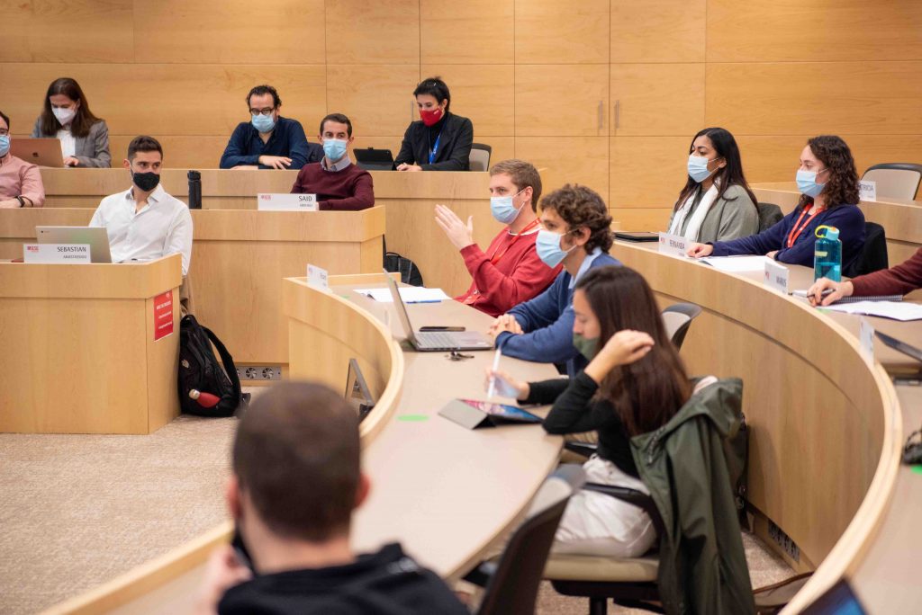 Un nuevo caso de estudio del IESE analiza la gestión hospitalaria de la ...