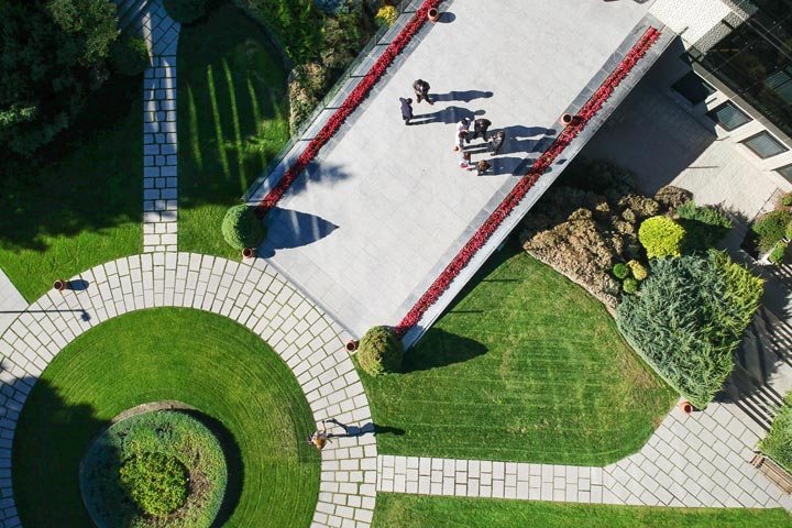 IESE Business School: MBAs & Executive Education | #1 FT desde 2015