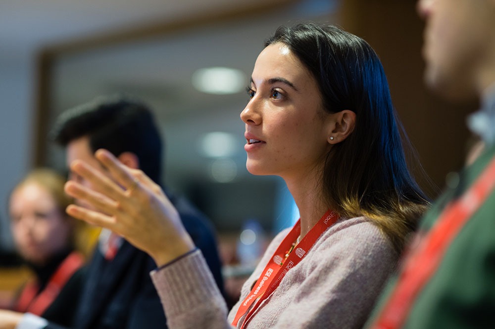 ¿Por qué estudiar un Master in Management en 2022?