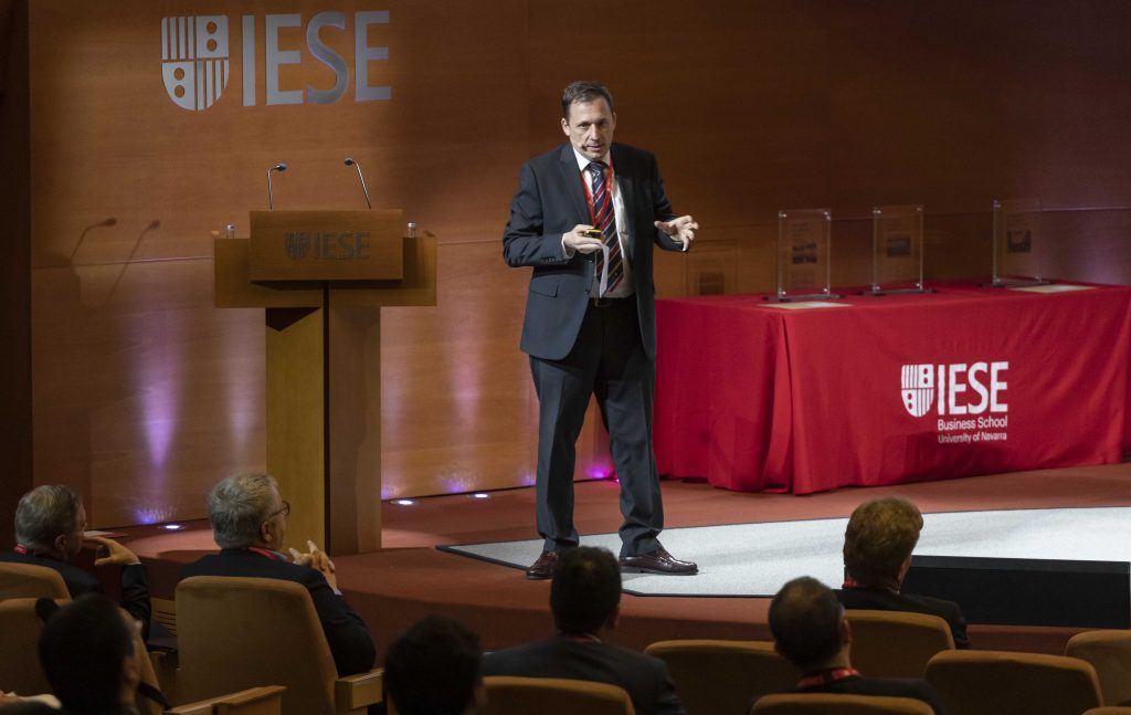 Spain’s Grifols wins European Industrial Excellence Award 2019 | IESE